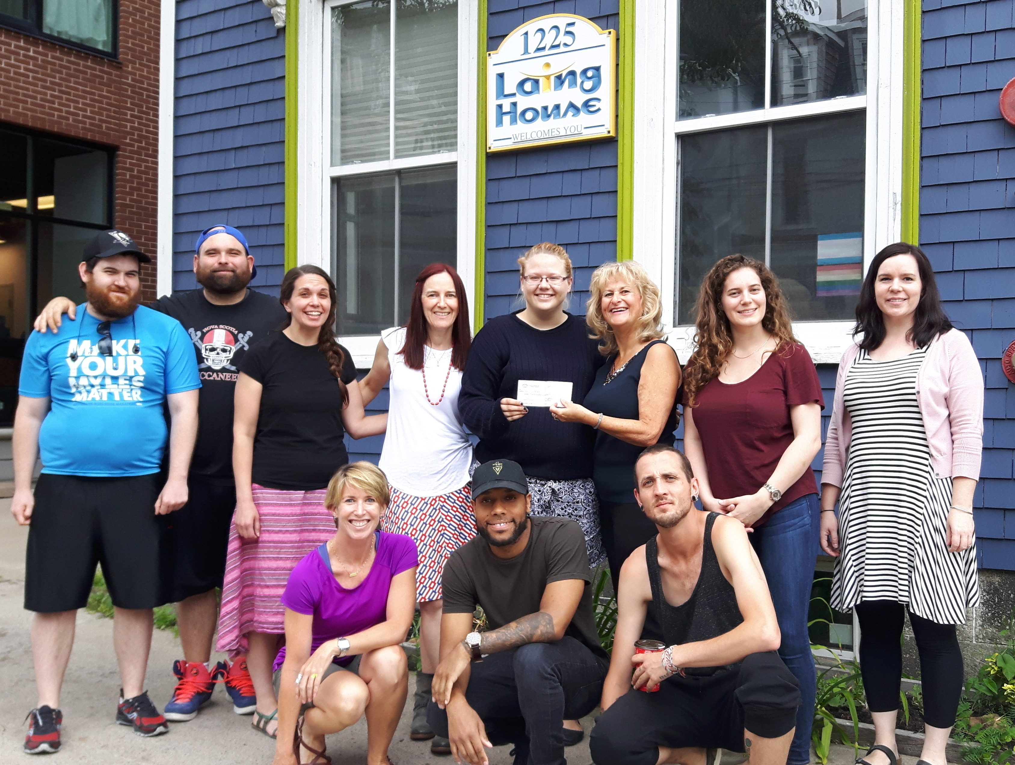Bedford Players Contributes to Laing House – Bedford Players Community ...